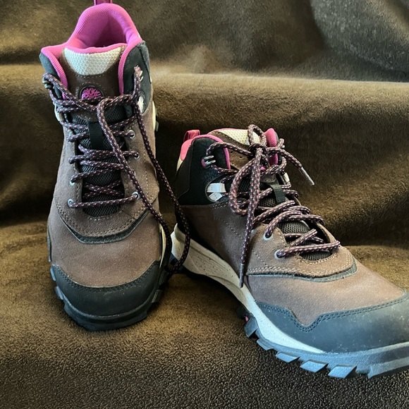 Timberland | Shoes | Timberland Timberdry And Timbergrip | Poshmark